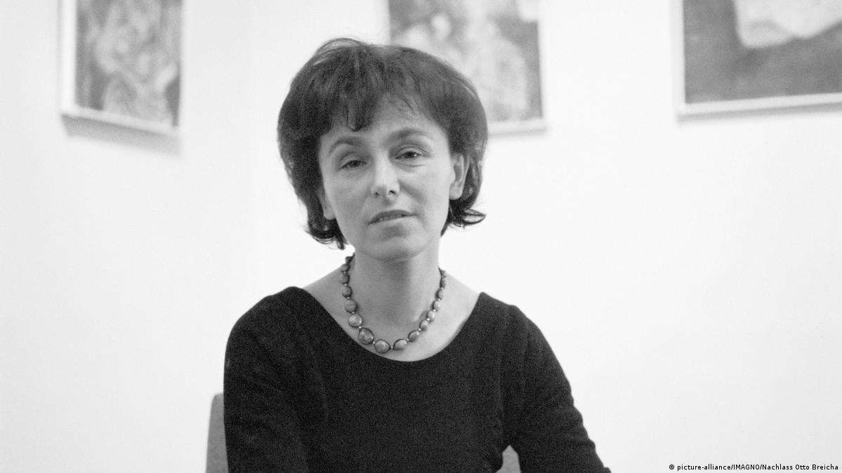 Postwar writer Ilse Aichinger dies aged 95 – DW – 11/11/2016