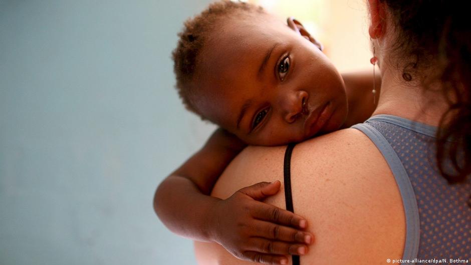 Os impasses da luta contra o HIV/SIDA em Angola – DW – 01/12/2016