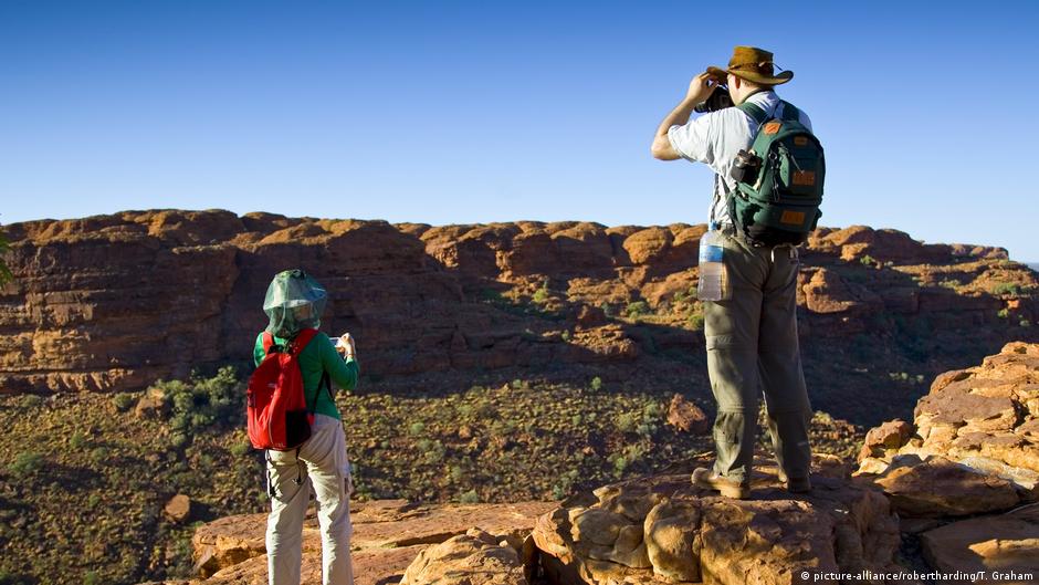 Oz backpacker tax deal – DW – 11/28/2016