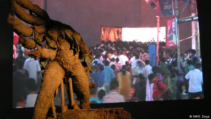 Gregor Schneider′s creepy art | All media content | DW | 05.12.2016