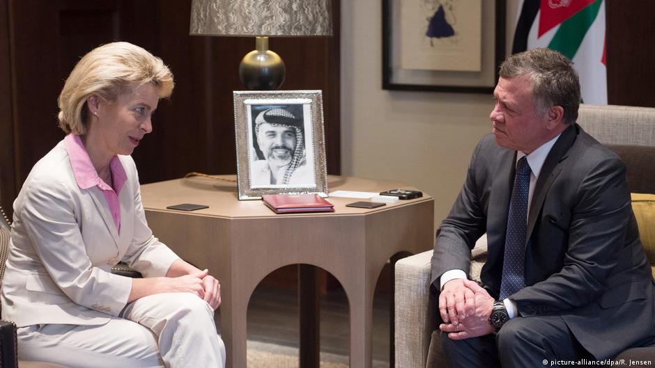 Germany delivers 16 armored vehicles to Jordan – DW – 12/11/2016