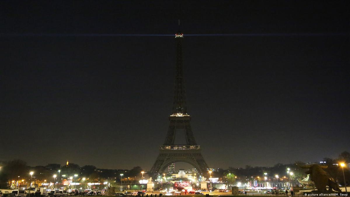 Five-day strike shutters Eiffel Tower – DW – 12/17/2016