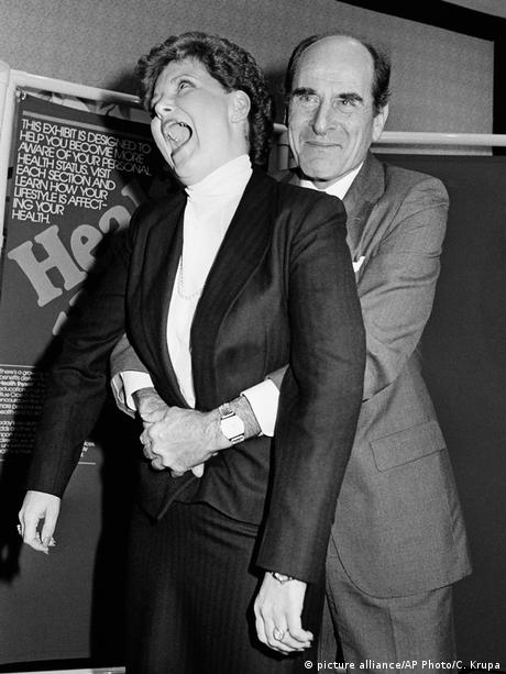 US doctor Henry Heimlich, inventor of first aid choking procedure, dies ...