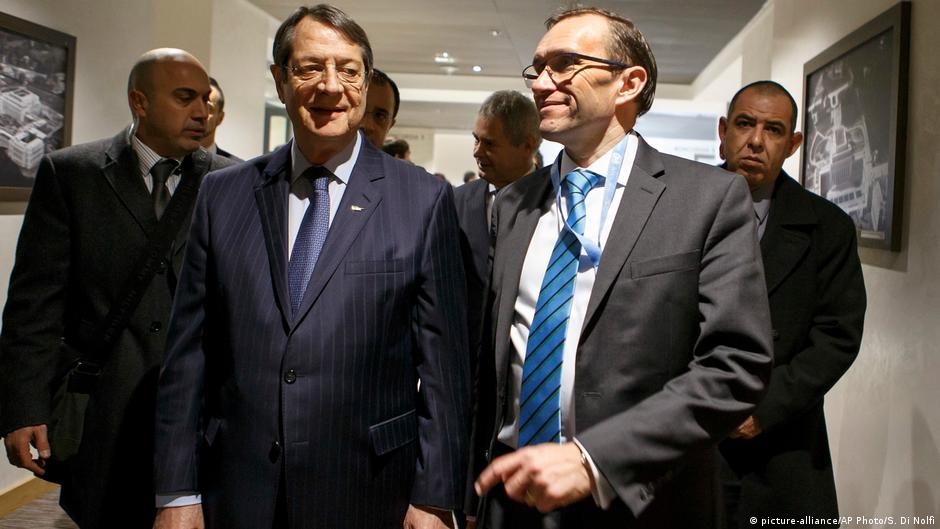 UN envoy: Cyprus peace talks 'on track' – DW – 01/11/2017