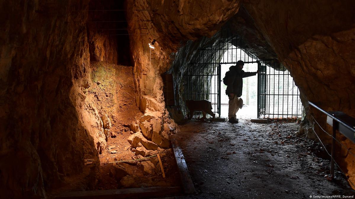 Praktik Kanibalisme Manusia Purba Neanderthal – DW – 11.01.2017