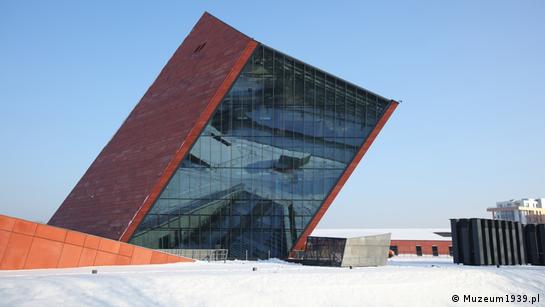 Polish government wins World War II museum case – DW – 01/25/2017