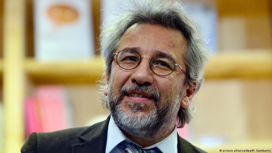 Turkish prosecutor seeks Interpol warrant for Dundar