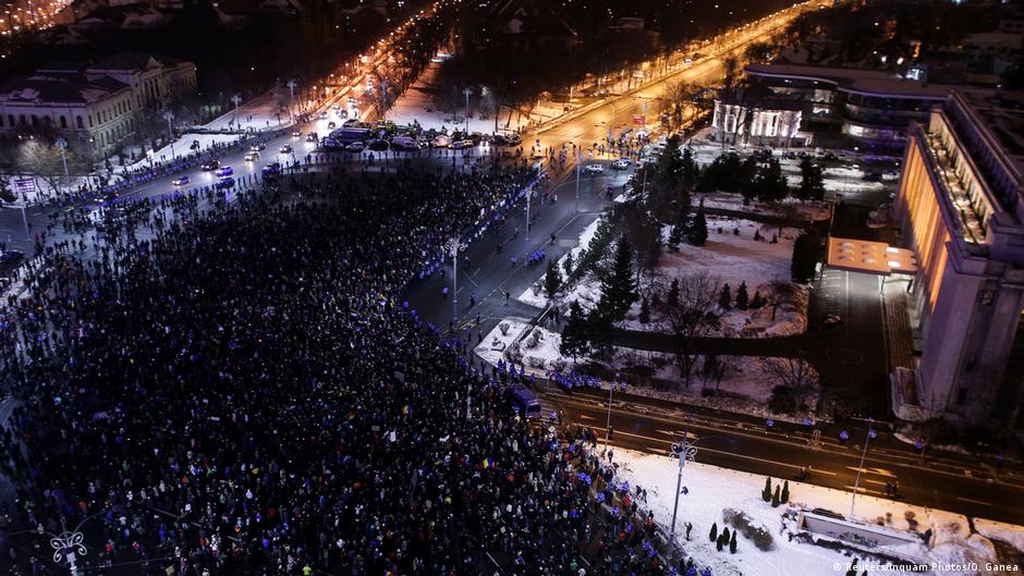 Protests in Bucharest – DW – 01/29/2017