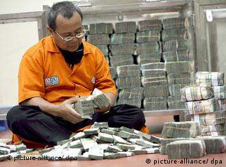 Kasus Korupsi Indosurya Rp 106 Triliun, Cetak Sejarah – DW – 28.10.2022