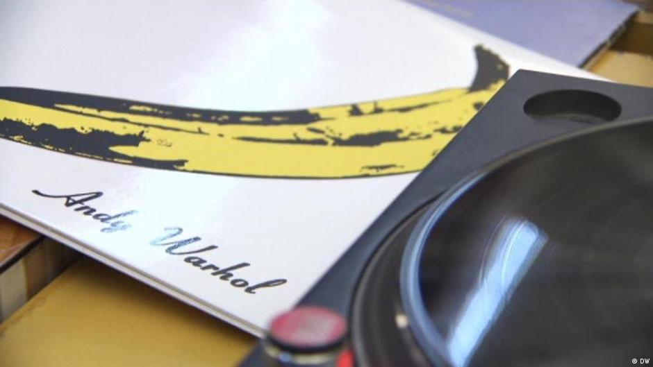 Art album covers – DW – 02/10/2018