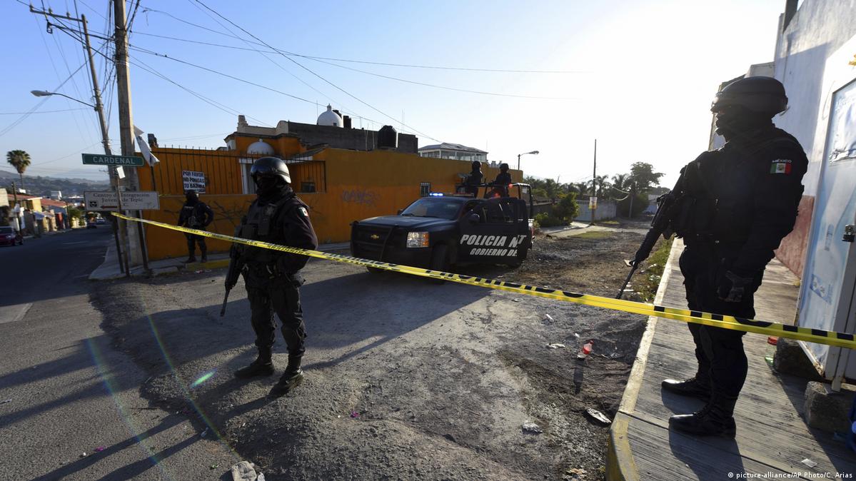 Deadly violence breaks Mexico murder record – DW – 06/22/2017