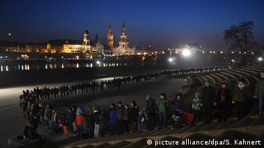 Dresden destruction remembered, 72 years on – DW – 02/13/2017