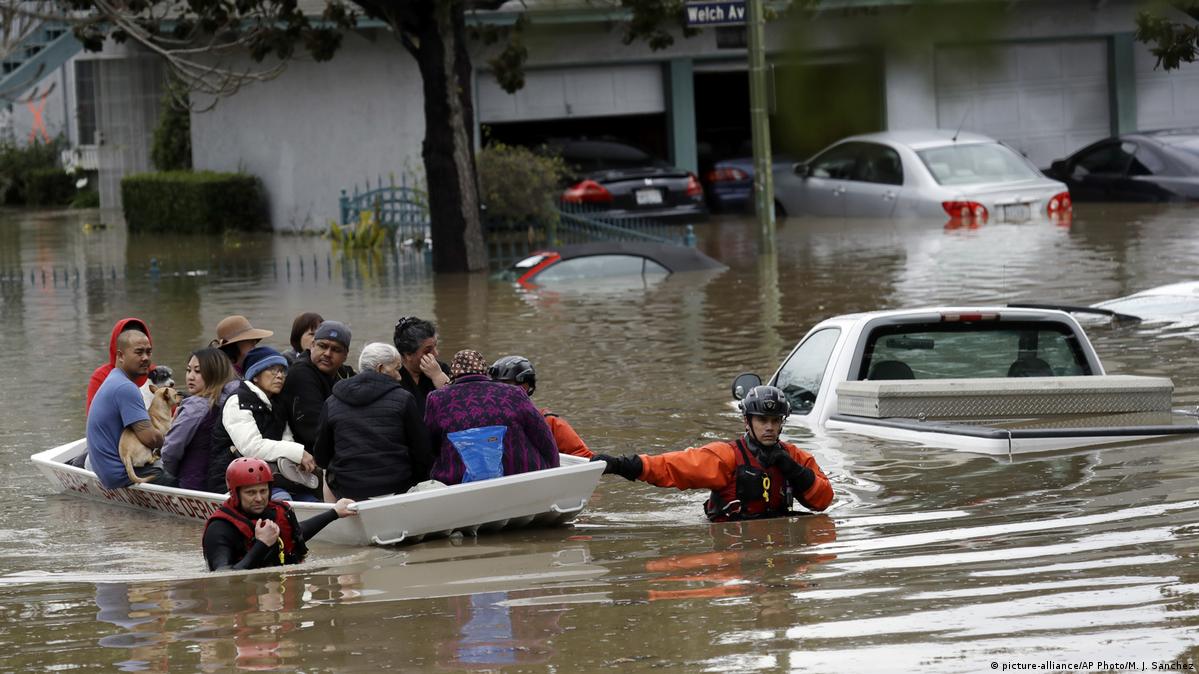 Thousands evacuated as floods swamp San Jose – DW – 02/22/2017