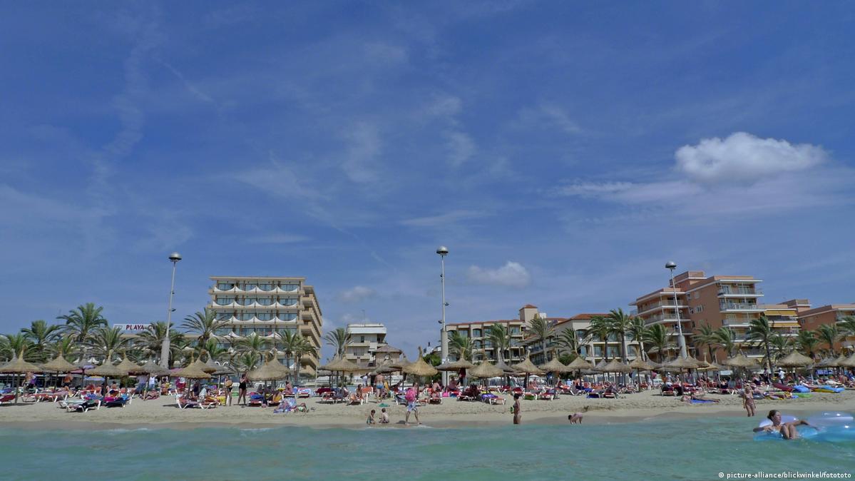 Das tödliche "Balconing" auf Mallorca – DW – 21.08.2018