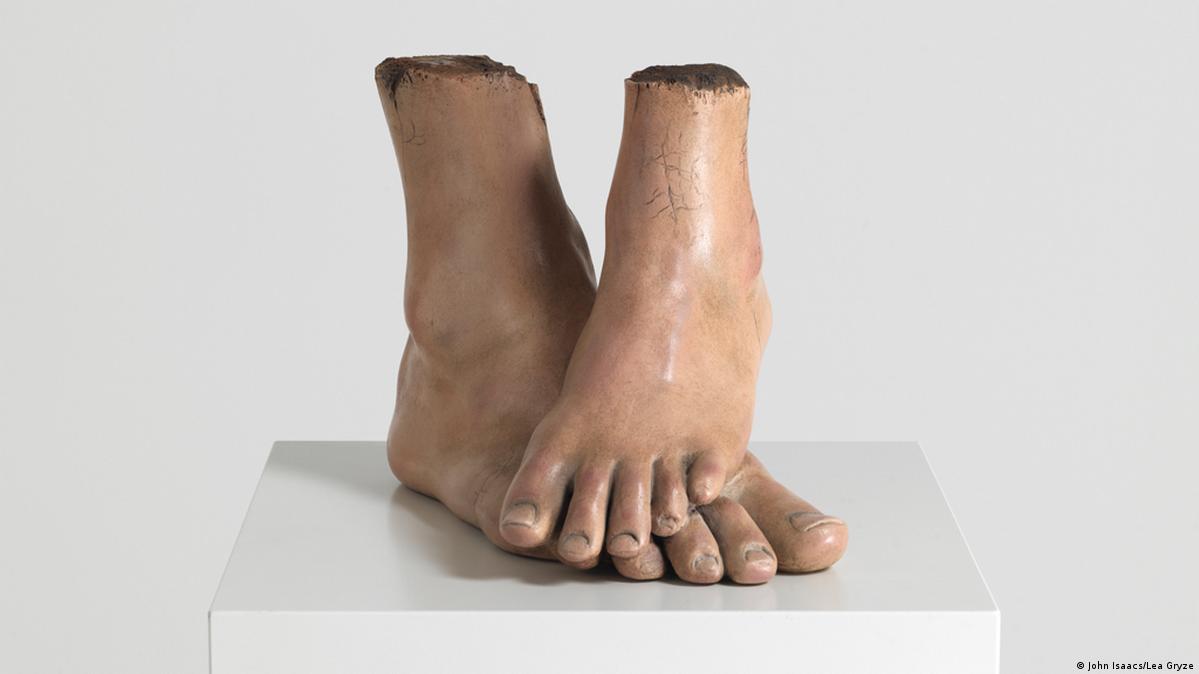 How shame translates into discomforting works of art – DW – 03/06/2017