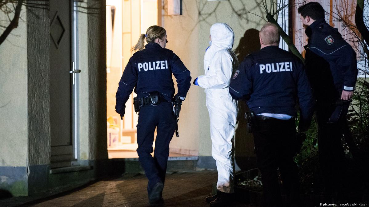Manhunt for suspected German child killer continues – DW – 03/09/2017