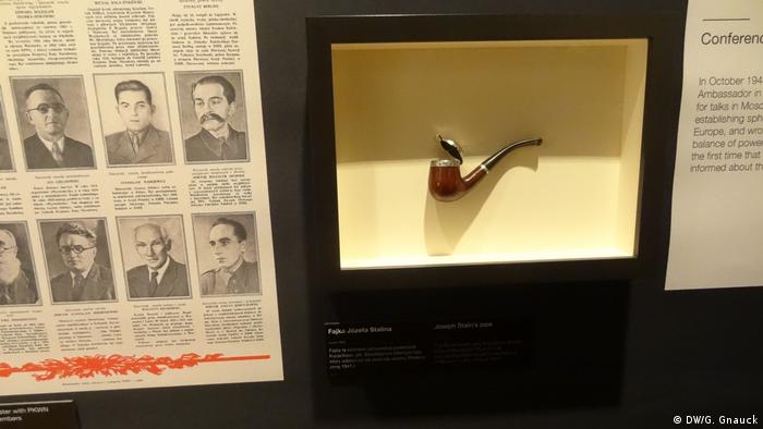 Umstrittenes Weltkriegsmuseum in Danzig öffnet seine Tore | Kultur | DW ...