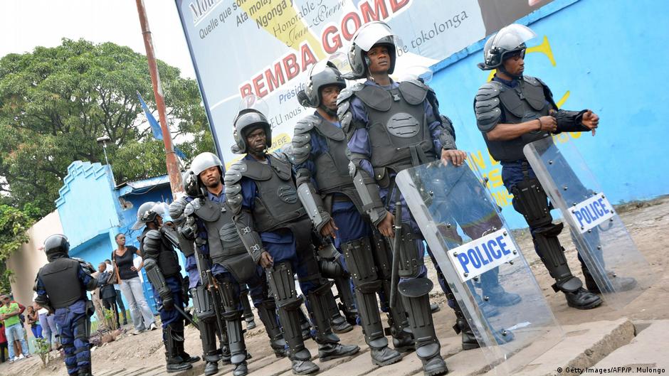 Rebels kill 40 policemen in DR Congo – DW – 03/25/2017