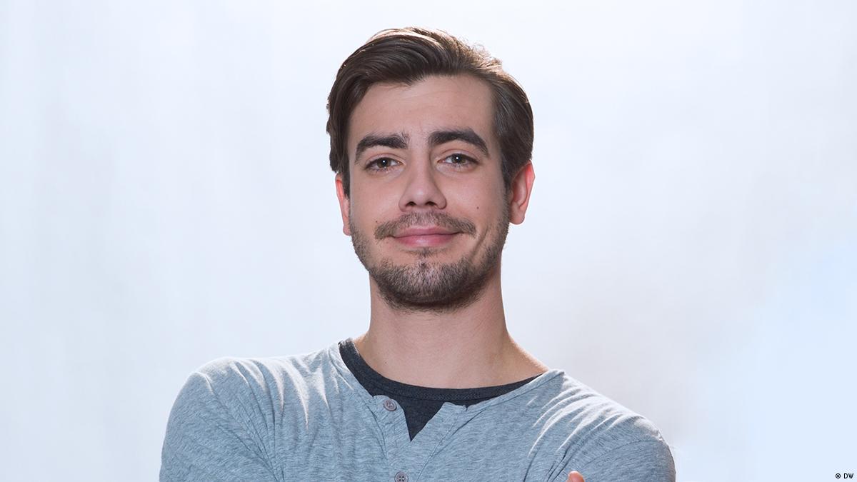 Nico lächelt | Ich bin Schauspieler | DW Deutsch Lernen
