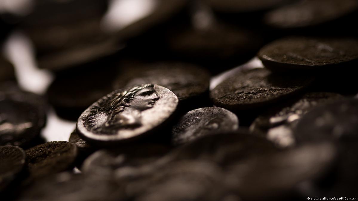 Archäologen stoßen auf 200 Silbermünzen – DW – 31.03.2017