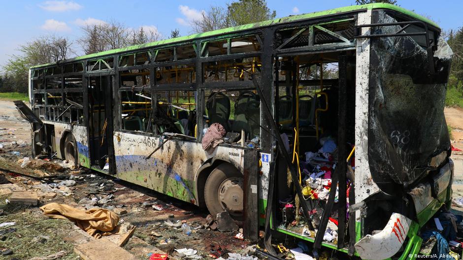 Syrian bus bombing death toll rises to 126 – DW – 04/16/2017