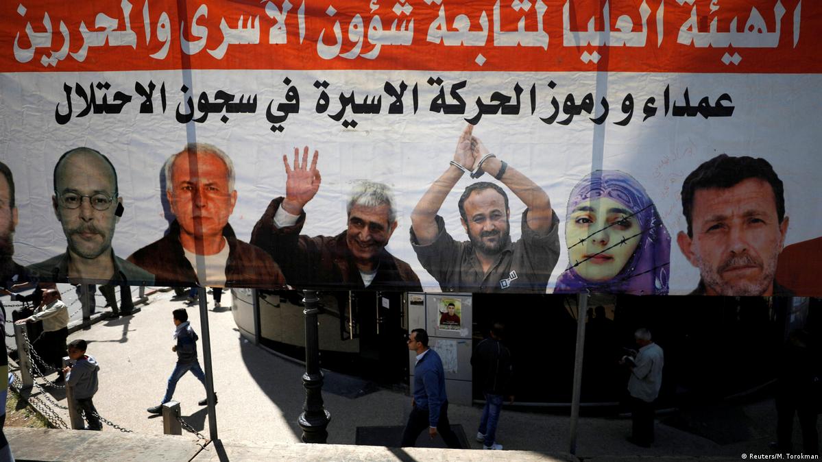 Palestinian prisoners end hunger strike