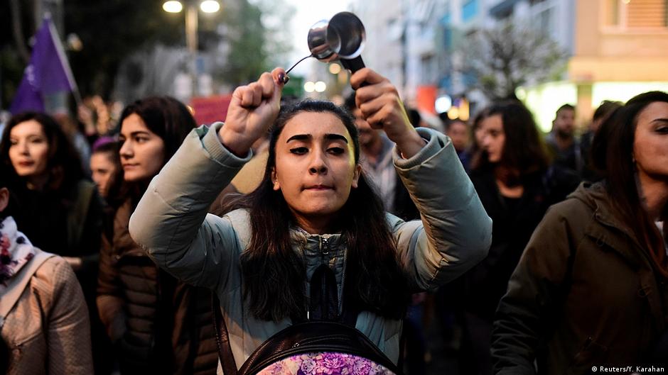 Voter intimidation – DW – 04/21/2017