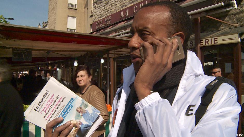 Campaigning for Macron – DW – 04/29/2017