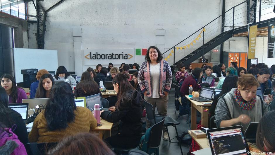 World in Progress: Coding Girls in Chile – DW – 05/03/2017