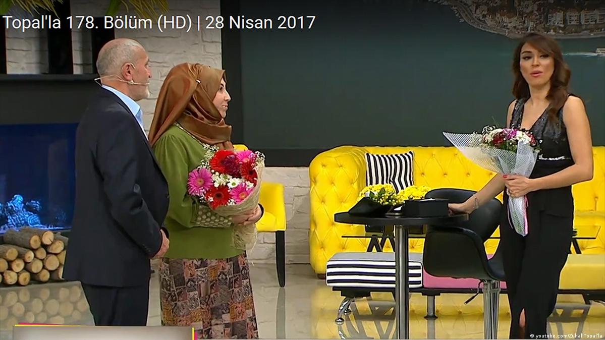 More civil servant sackings in Turkey