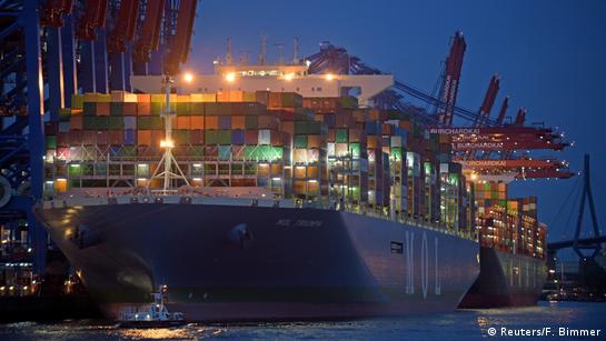 The biggest container ships in the world – DW – 05/16/2017