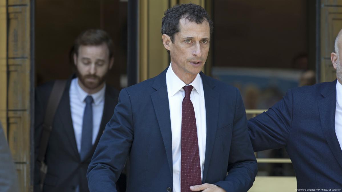 Ex Lawmaker Weiner Pleads Guilty To Sexting Teenager Dw 05 19 2017