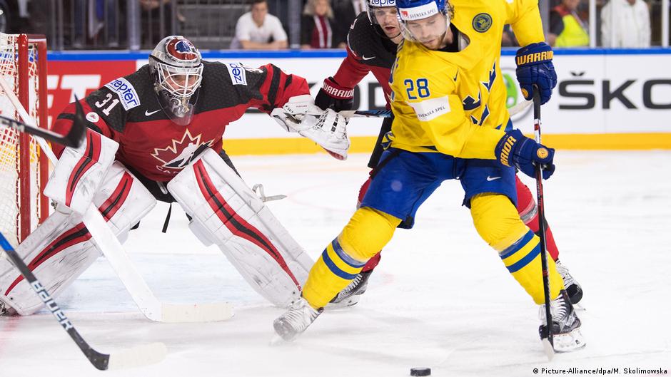 Sweden beats Canada to win ice hockey worlds – DW – 05/22/2017
