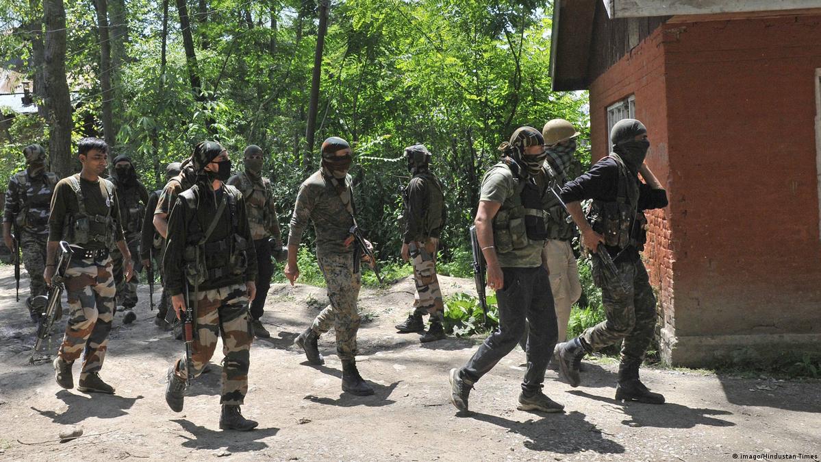 India kills top Islamist leader in Kashmir – DW – 05/28/2017