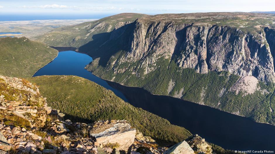 10 must-see Canadian destinations