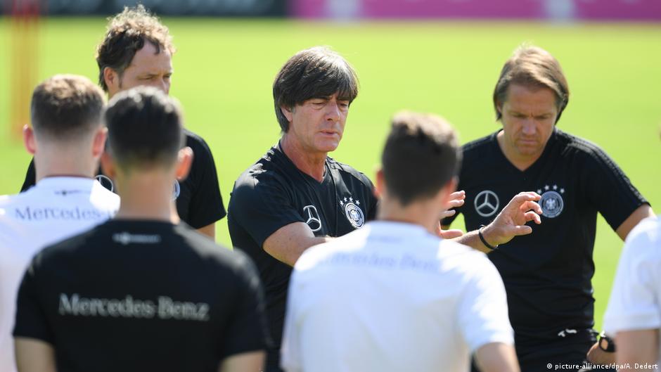 'Rugby mentality' - Löw expects physical Australia match – DW – 06/19/2017