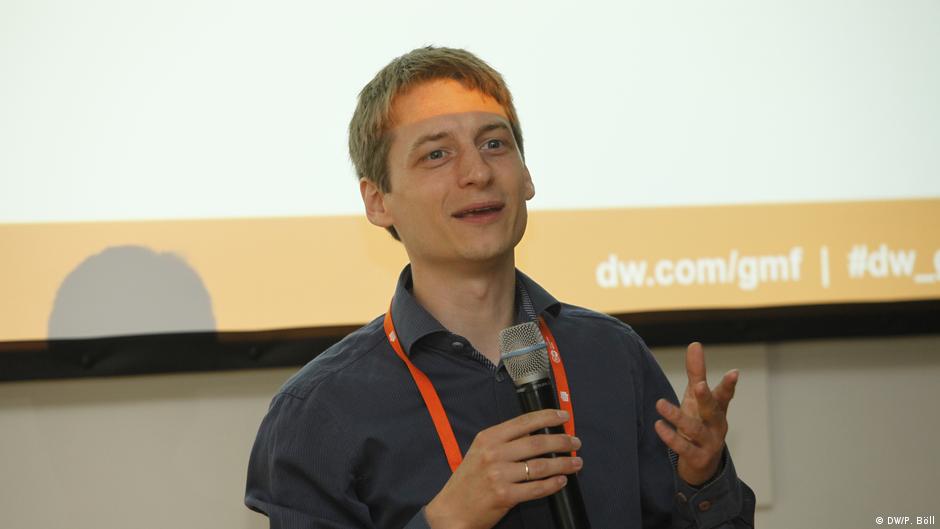 Filip Sandner – DW