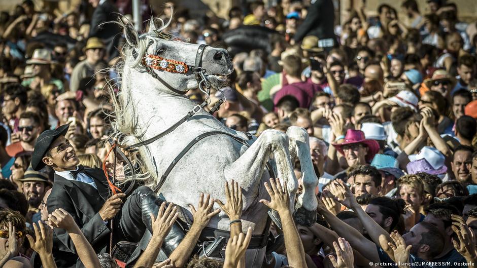 Menorca celebrates the Festival of Sant Joan – DW – 06/26/2017