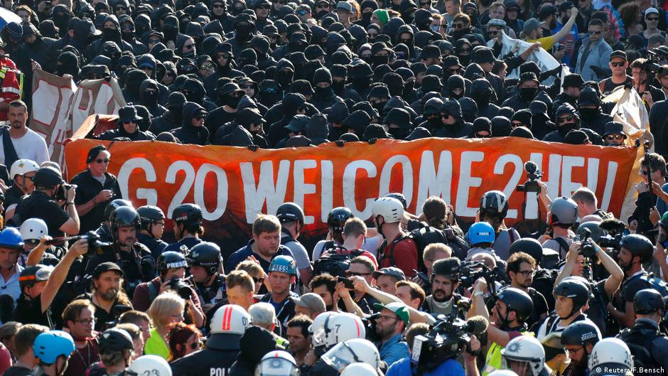 Do German media, state have a left-wing bias? – DW – 09/26/2018