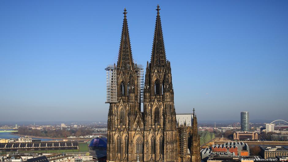 Cologne increases cathedral security – DW – 08/23/2017