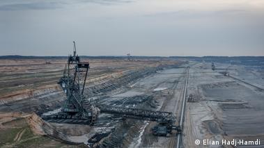 Inside Germany's coal country – DW – 08/08/2017