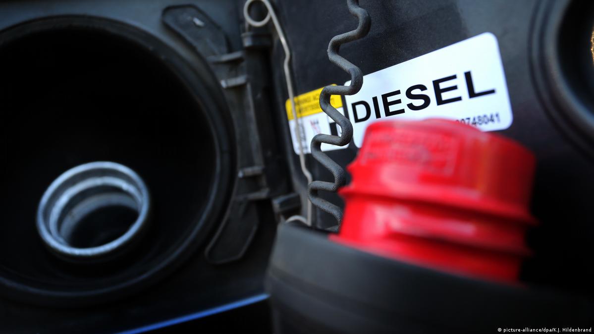 German carmakers to fund diesel retrofits – DW – 11/08/2018