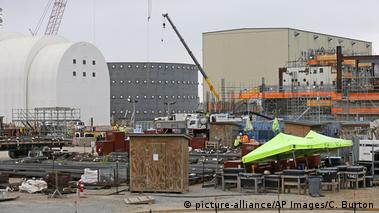 How promising are Bill Gates' nuclear plans? – DW – 11/08/2021