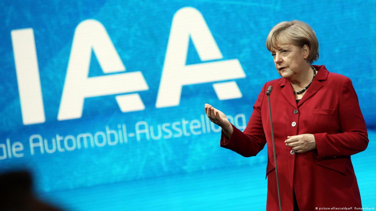 Angela Merkel en la IAA: "Recuperar la confianza es clave" – DW – 14/09 ...