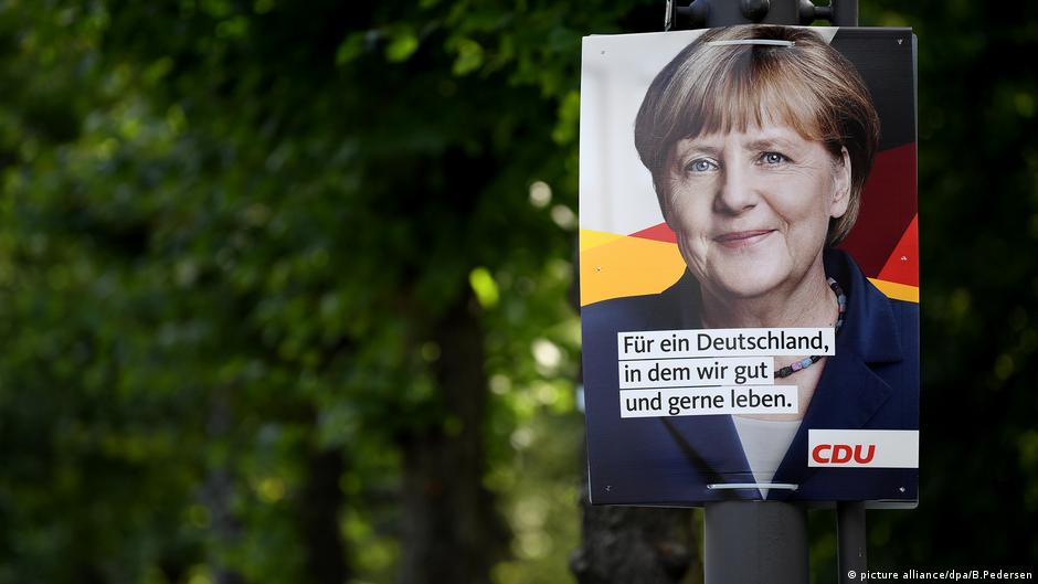 German election campaign placards – DW – 08/10/2017