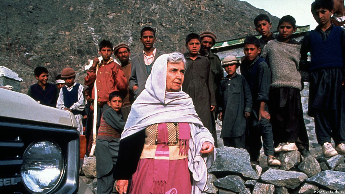 Pakistan mourns German doctor Ruth Pfau – DW – 08/10/2017