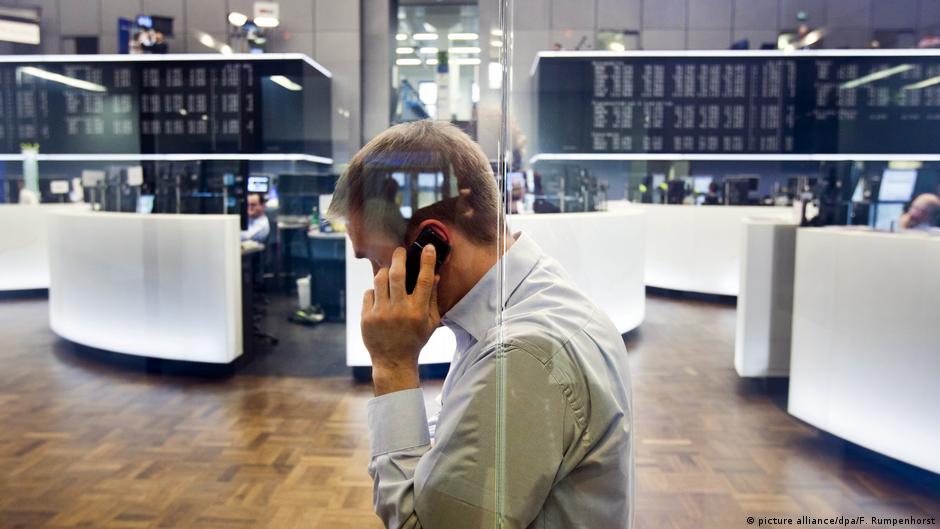 German stocks recover after early collapse – DW – 11/20/2017