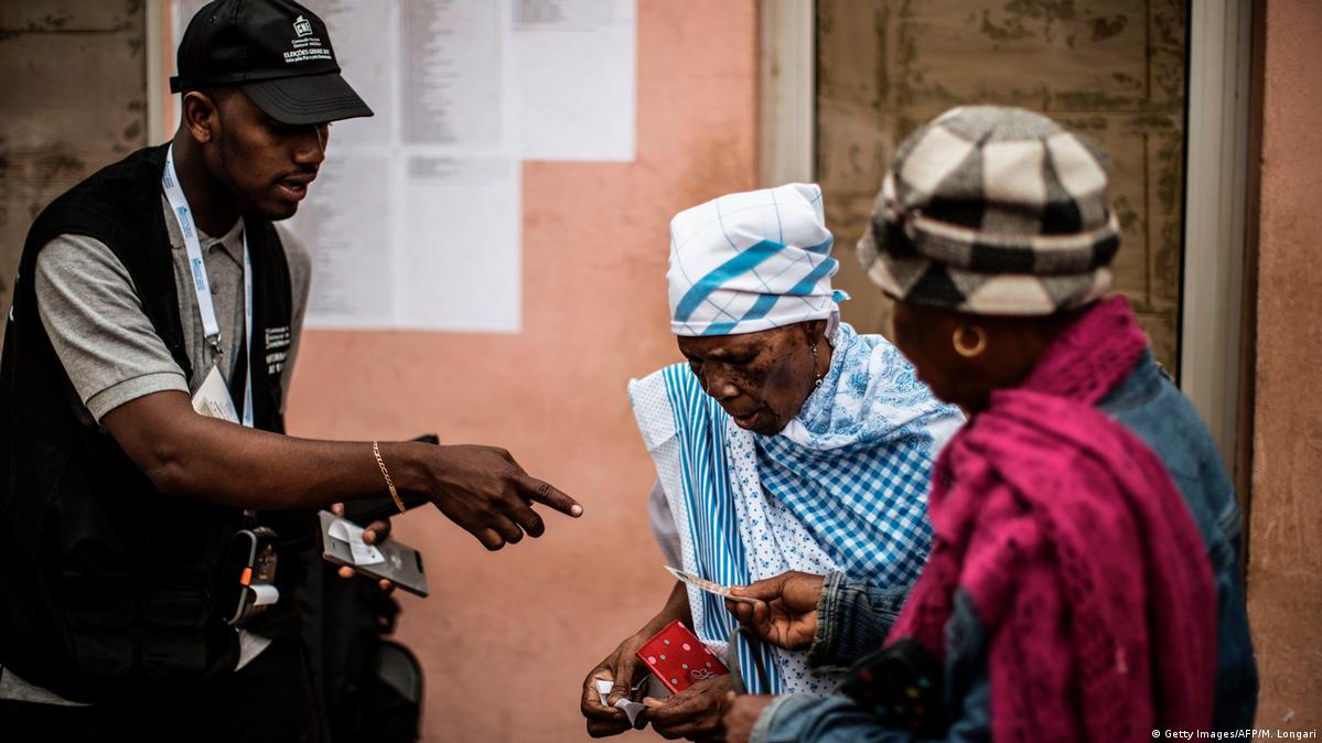Democracy in Angola