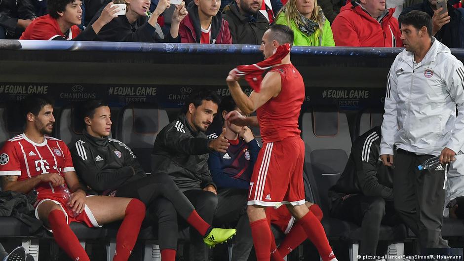 The beast that is Bayern Munich grumbles on – DW – 09/13/2017