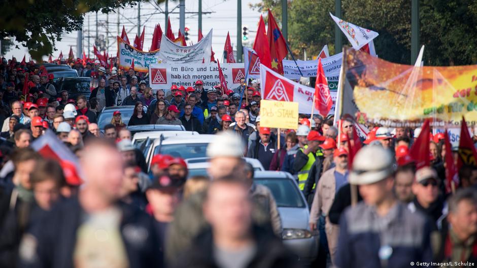 German steelworkers angry about planned merger – DW – 09/22/2017